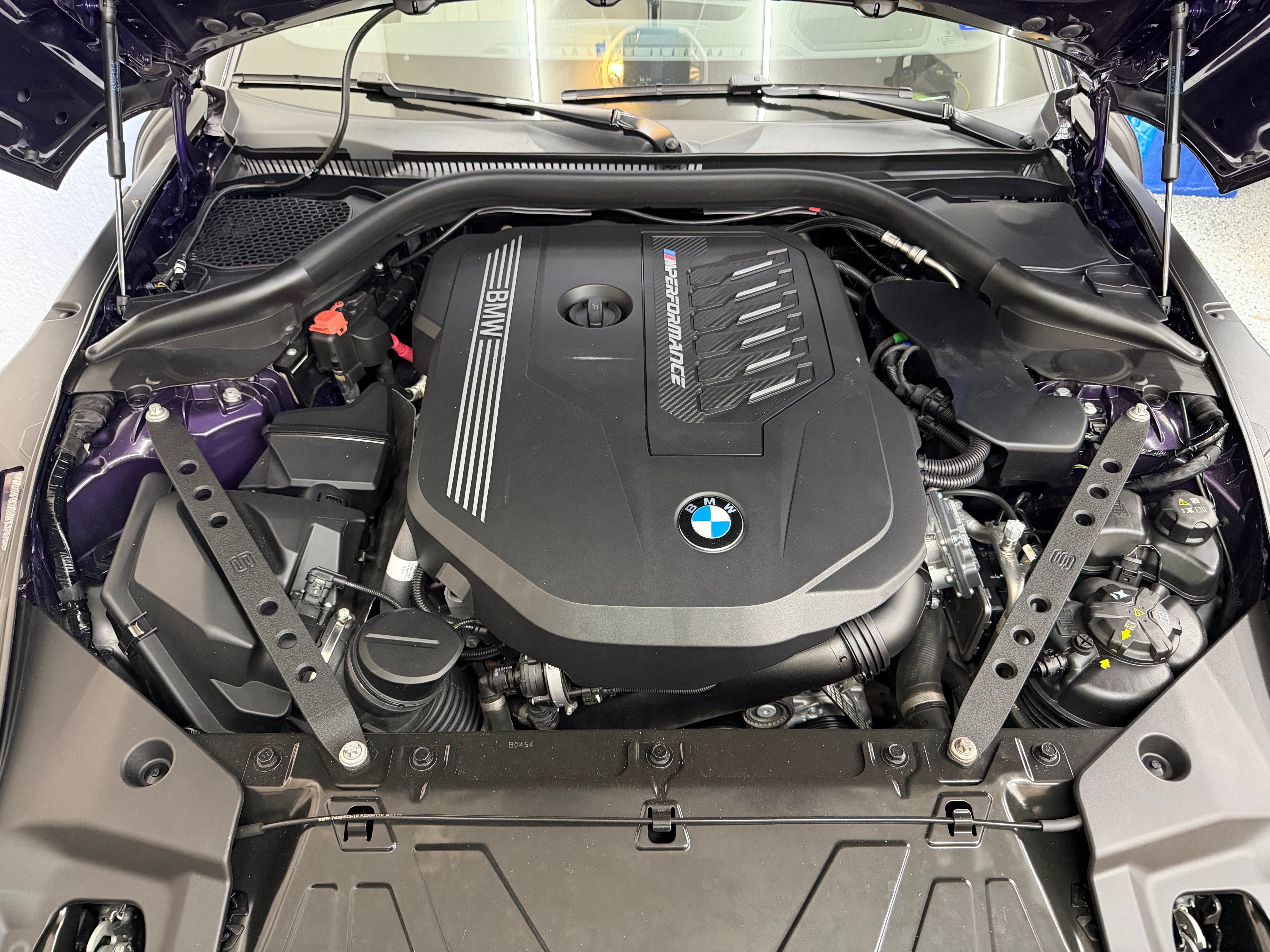 G29 Z4 Strut Braces (Diagonal) – StrongStrut